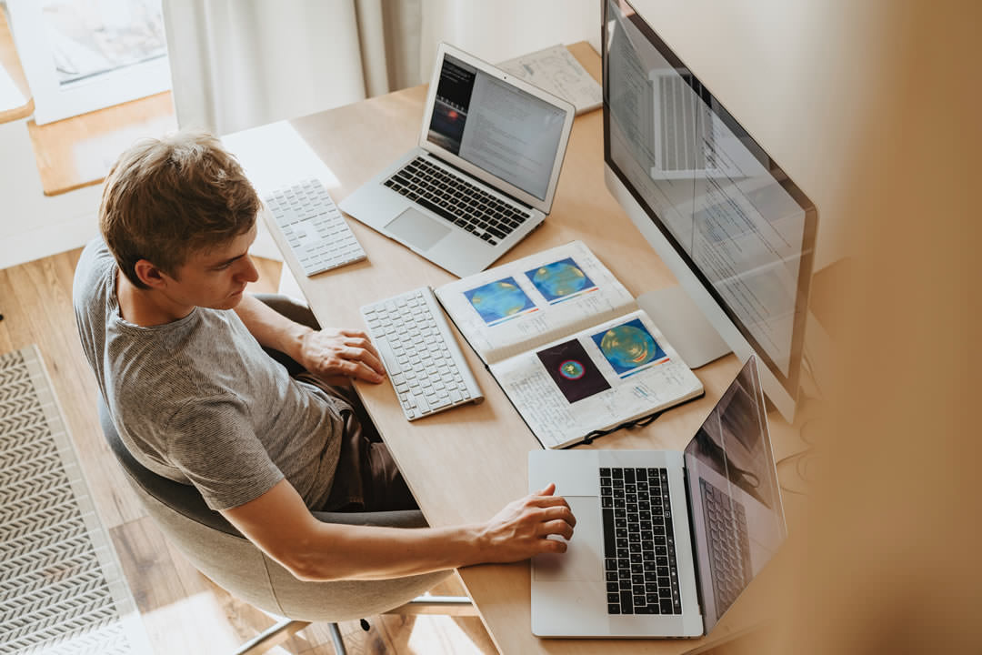 The Role of Vendor Liaisons in Managing Vendor Relationships and ... The Role of Vendor Liaisons in Managing Vendor Relationships and ...